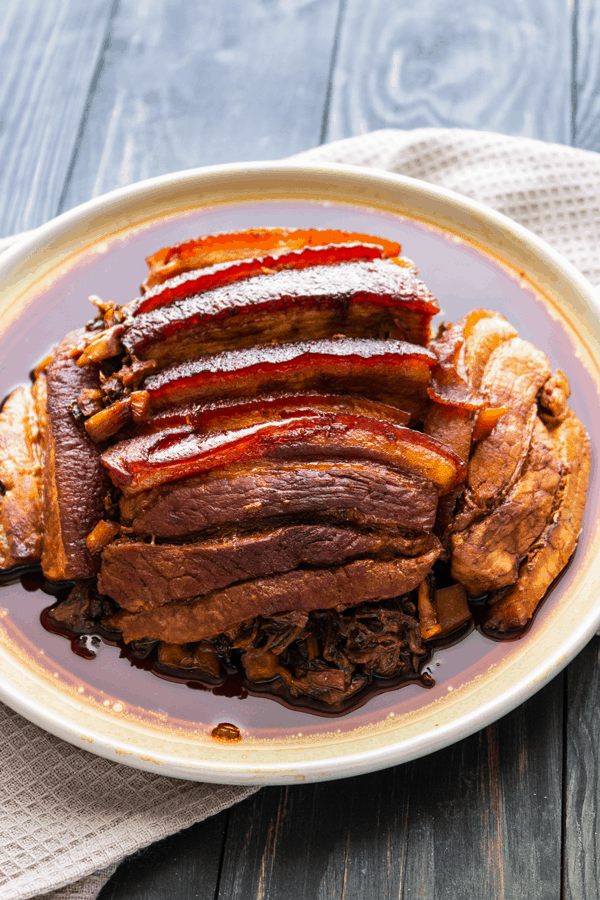 Steamed Pork Belly with Preserved Mustard Greens (梅菜扣肉) | Wok and Kin