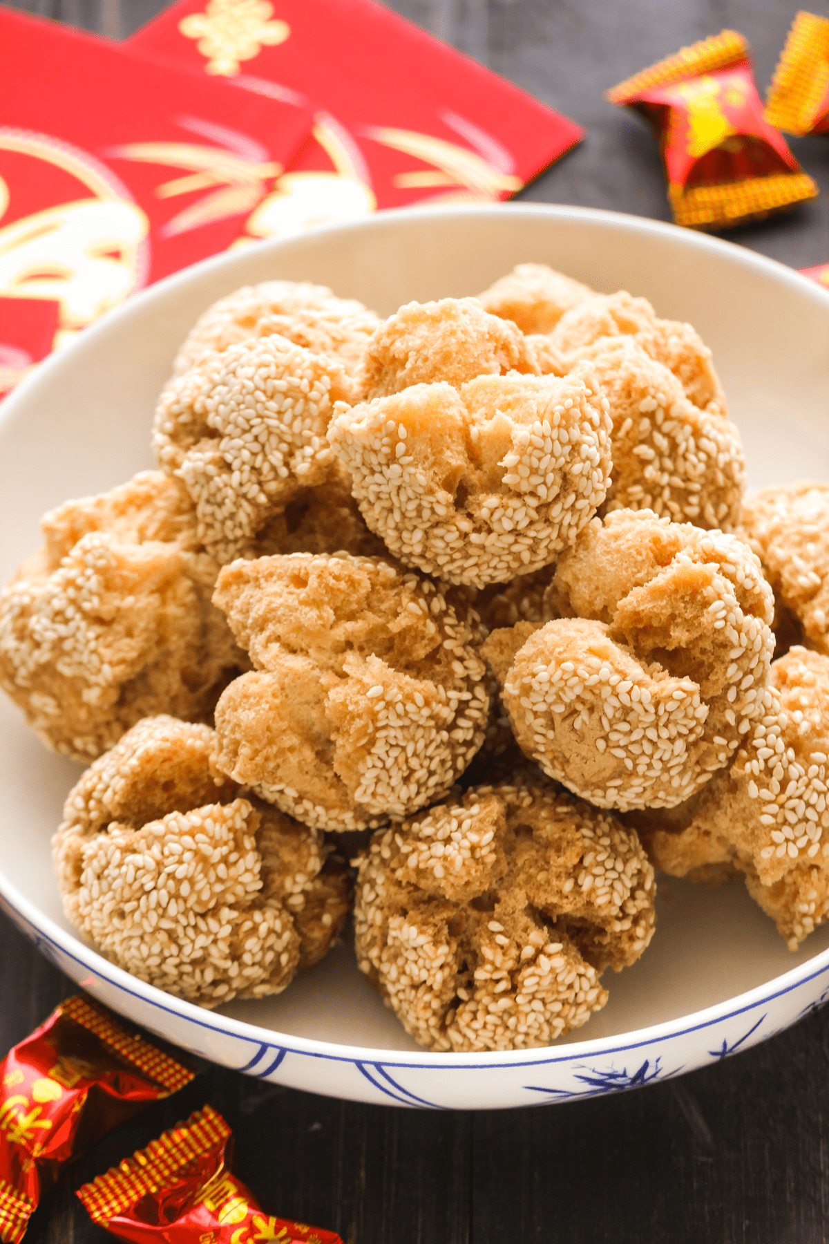 Smiling Sesame Cookie Balls (笑口棗) - Wok and Kin